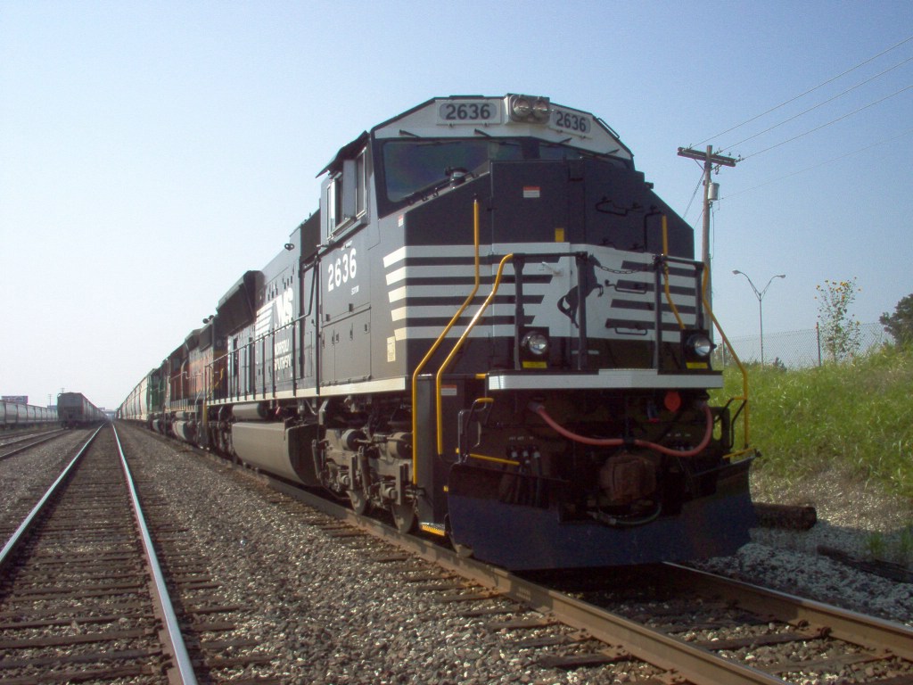 NS SD70M 2636